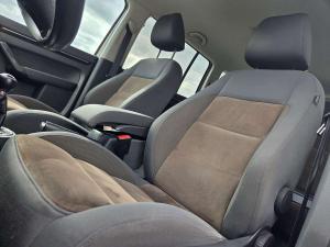 Brūns Volkswagen Touran 2012 Kaišiadorys, ar dzinēja tilpumu 1.97 L un nobraukumu 241 tūkst. km par 5650 €, foto 11 vietnē AUTOMOTO.COM.LV