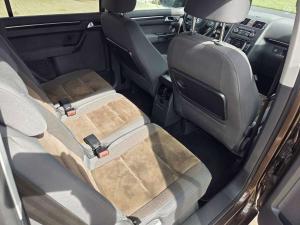 Brūns Volkswagen Touran 2012 Kaišiadorys, ar dzinēja tilpumu 1.97 L un nobraukumu 241 tūkst. km par 5650 €, foto 12 vietnē AUTOMOTO.COM.LV