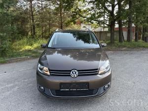 Brūns Volkswagen Touran 2012 Ogre, ar dzinēja tilpumu 2.00 L un nobraukumu 239 tūkst. km par 7999 €, foto 3 vietnē AUTOMOTO.COM.LV