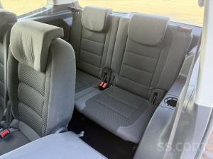 Brūns Volkswagen Touran 2012 Ogre, ar dzinēja tilpumu 2.00 L un nobraukumu 239 tūkst. km par 7999 €, foto 15 vietnē AUTOMOTO.COM.LV