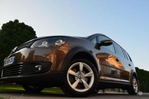 Brūns Volkswagen Touran 2012 Kauņa, ar dzinēja tilpumu 2.00 L un nobraukumu 185 tūkst. km par 6950 €, foto 5 vietnē AUTOMOTO.COM.LV