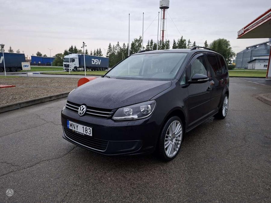 Brūns Volkswagen Touran 2012 Joniškis, ar dzinēja tilpumu 1.60 L un nobraukumu 280 tūkst. km par 4799 €, foto 5 vietnē AUTOMOTO.COM.LV