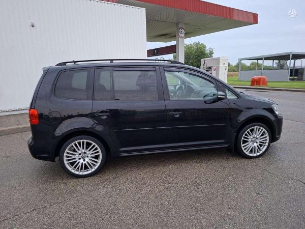 Volkswagen Touran 2012 Joniškis vietnē Brūns Volkswagen Touran 2012 Joniškis, ar dzinēja tilpumu 1.60 L un nobraukumu 280 tūkst. km par 4799 €, foto 10 vietnē AUTOMOTO.COM.LV