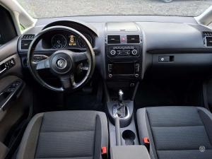 Brūns Volkswagen Touran 2012 Joniškis, ar dzinēja tilpumu 1.60 L un nobraukumu 280 tūkst. km par 4799 €, foto 13 vietnē AUTOMOTO.COM.LV