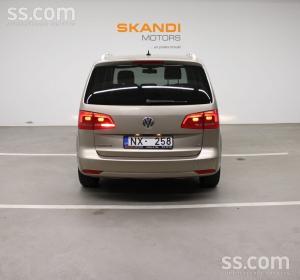 Brūns Volkswagen Touran 2013 Rīga, ar dzinēja tilpumu 1.60 L un nobraukumu 274 tūkst. km par 7290 €, foto 6 vietnē AUTOMOTO.COM.LV