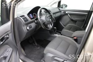 Brūns Volkswagen Touran 2013 Rīga, ar dzinēja tilpumu 1.60 L un nobraukumu 274 tūkst. km par 7290 €, foto 9 vietnē AUTOMOTO.COM.LV