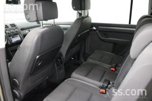 Brūns Volkswagen Touran 2013 Rīga, ar dzinēja tilpumu 1.60 L un nobraukumu 274 tūkst. km par 7290 €, foto 10 vietnē AUTOMOTO.COM.LV