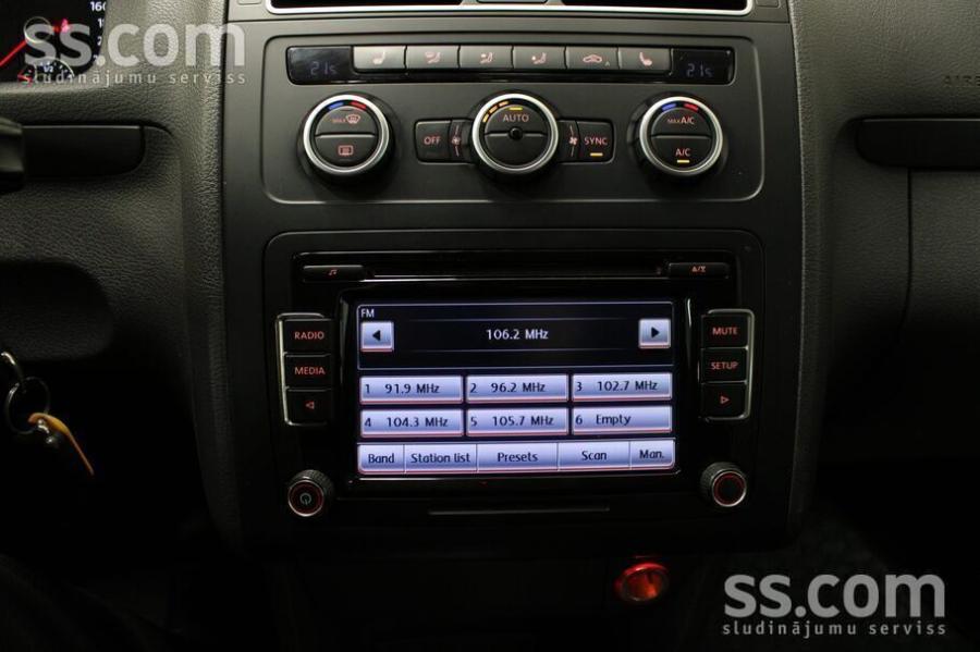 Brūns Volkswagen Touran 2013 Rīga, ar dzinēja tilpumu 1.60 L un nobraukumu 274 tūkst. km par 7290 €, foto 17 vietnē AUTOMOTO.COM.LV