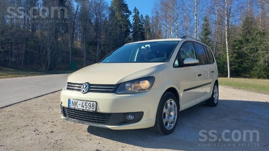 Brūns Volkswagen Touran 2013 Alūksne, ar dzinēja tilpumu 2.00 L un nobraukumu 0 tūkst. km par 2990 €, foto 1 vietnē AUTOMOTO.COM.LV