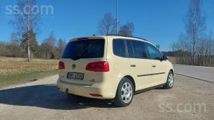 Brūns Volkswagen Touran 2013 Alūksne, ar dzinēja tilpumu 2.00 L un nobraukumu 0 tūkst. km par 2990 €, foto 7 vietnē AUTOMOTO.COM.LV