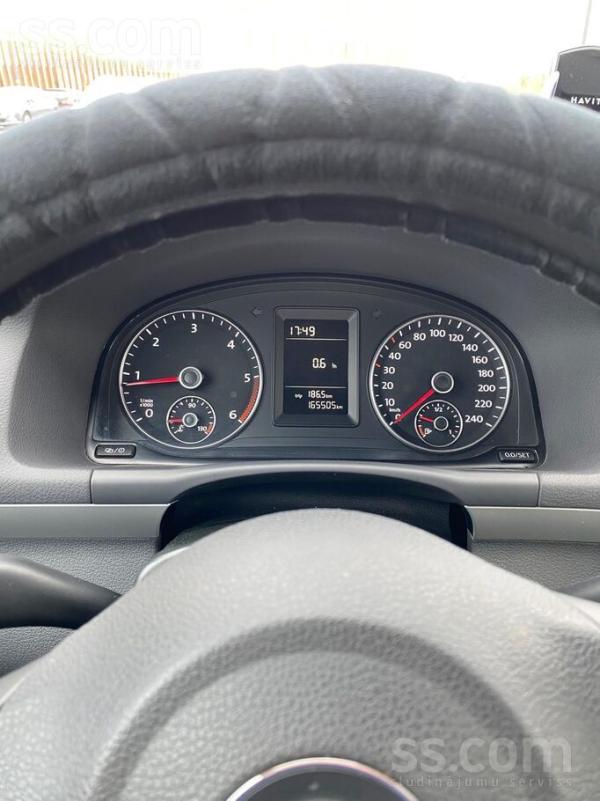 Brūns Volkswagen Touran 2013 Ventspils, ar dzinēja tilpumu 1.60 L un nobraukumu 166 tūkst. km par 6000 €, foto 10 vietnē AUTOMOTO.COM.LV