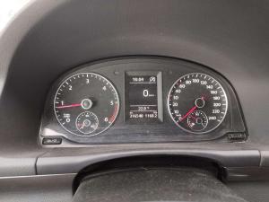 Brown Volkswagen Touran 2013 in Kaunas, with an engine capacity of 1.60 L and mileage of 316 thousand km for 4000 €, photo 9 on AUTOMOTO.COM.LV