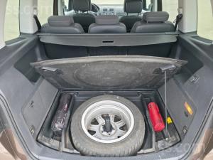 Brūns Volkswagen Touran 2013 Valmiera, ar dzinēja tilpumu 1.60 L un nobraukumu 295 tūkst. km par 5650 €, foto 15 vietnē AUTOMOTO.COM.LV
