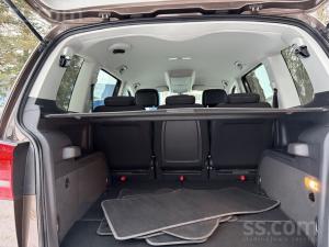 Brūns Volkswagen Touran 2014 Ogre, ar dzinēja tilpumu 1.60 L un nobraukumu 214 tūkst. km par 8450 €, foto 28 vietnē AUTOMOTO.COM.LV