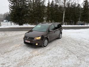 Brūns Volkswagen Touran 2014 Ogre, ar dzinēja tilpumu 1.60 L un nobraukumu 214 tūkst. km par 8450 €, foto 32 vietnē AUTOMOTO.COM.LV