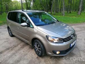 Brūns Volkswagen Touran 2014 Ogre, ar dzinēja tilpumu 1.60 L un nobraukumu 251 tūkst. km par 5000 €, foto 3 vietnē AUTOMOTO.COM.LV