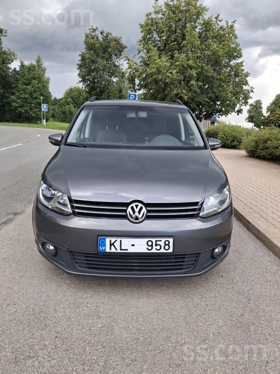 Brūns Volkswagen Touran 2014 Rīga, ar dzinēja tilpumu 1.60 L un nobraukumu 282 tūkst. km par 5500 €, foto 1 vietnē AUTOMOTO.COM.LV