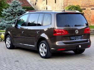 Brown Volkswagen Touran 2014 in Kedainiai, with an engine capacity of 1.97 L and mileage of 248 thousand km for 7850 €, photo 8 on AUTOMOTO.COM.LV