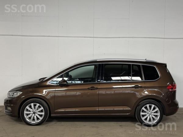 Volkswagen Touran 2015 Jūrmala vietnē Brūns Volkswagen Touran 2015 Jūrmala, ar dzinēja tilpumu 2.00 L un nobraukumu 268 tūkst. km par 11450 €, foto 6 vietnē AUTOMOTO.COM.LV