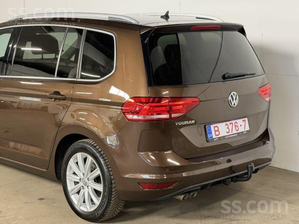 Volkswagen Touran 2015 Jūrmala vietnē Brūns Volkswagen Touran 2015 Jūrmala, ar dzinēja tilpumu 2.00 L un nobraukumu 268 tūkst. km par 11450 €, foto 8 vietnē AUTOMOTO.COM.LV
