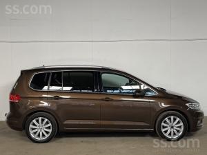 Brūns Volkswagen Touran 2015 Jūrmala, ar dzinēja tilpumu 2.00 L un nobraukumu 268 tūkst. km par 11450 €, foto 9 vietnē AUTOMOTO.COM.LV
