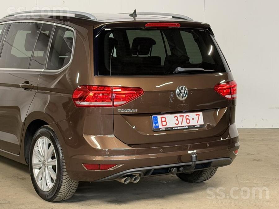 Brūns Volkswagen Touran 2015 Jūrmala, ar dzinēja tilpumu 2.00 L un nobraukumu 268 tūkst. km par 11450 €, foto 13 vietnē AUTOMOTO.COM.LV