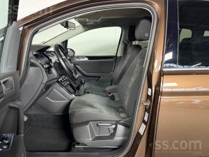 Brūns Volkswagen Touran 2015 Jūrmala, ar dzinēja tilpumu 2.00 L un nobraukumu 268 tūkst. km par 11450 €, foto 18 vietnē AUTOMOTO.COM.LV