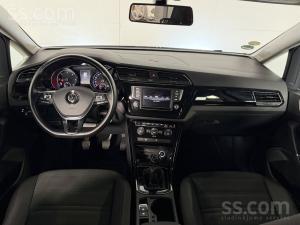 Brūns Volkswagen Touran 2015 Jūrmala, ar dzinēja tilpumu 2.00 L un nobraukumu 268 tūkst. km par 11450 €, foto 26 vietnē AUTOMOTO.COM.LV