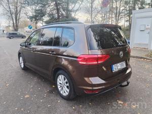 Brūns Volkswagen Touran 2015 Rīga, ar dzinēja tilpumu 1.60 L un nobraukumu 198 tūkst. km par 8950 €, foto 4 vietnē AUTOMOTO.COM.LV