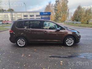 Brūns Volkswagen Touran 2015 Rīga, ar dzinēja tilpumu 1.60 L un nobraukumu 198 tūkst. km par 8950 €, foto 7 vietnē AUTOMOTO.COM.LV