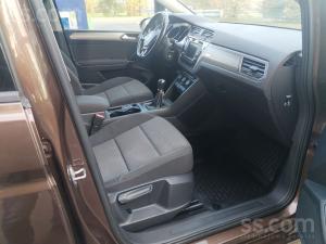 Brūns Volkswagen Touran 2015 Rīga, ar dzinēja tilpumu 1.60 L un nobraukumu 198 tūkst. km par 8950 €, foto 21 vietnē AUTOMOTO.COM.LV