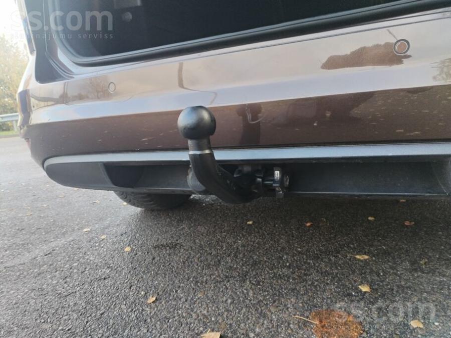 Brūns Volkswagen Touran 2015 Rīga, ar dzinēja tilpumu 1.60 L un nobraukumu 198 tūkst. km par 8950 €, foto 23 vietnē AUTOMOTO.COM.LV