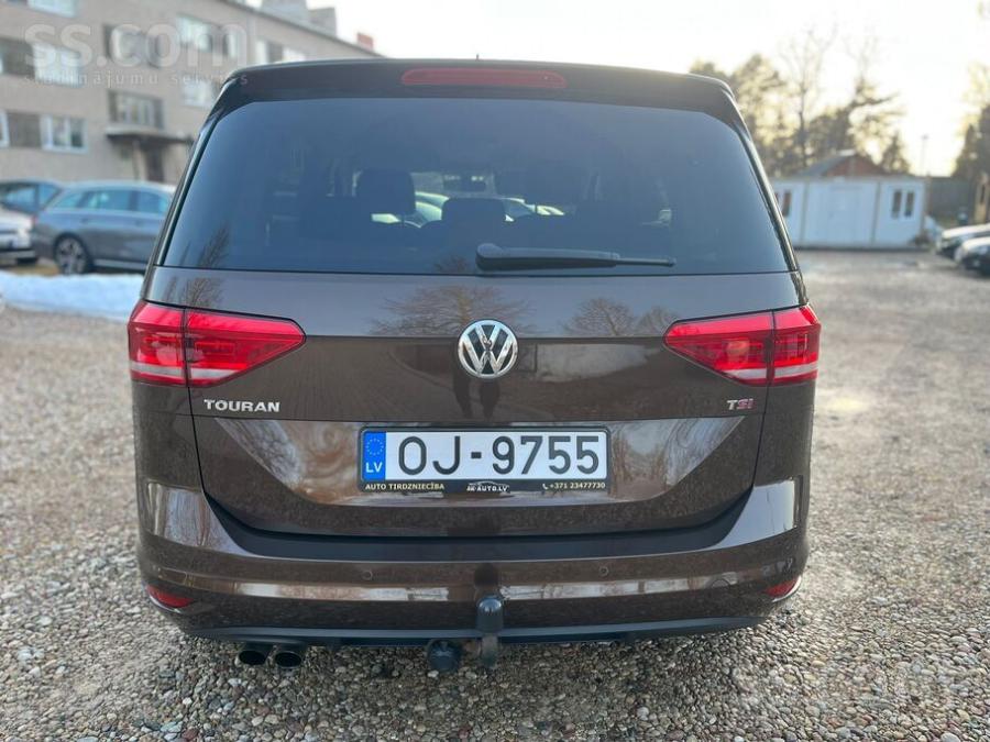 Brūns Volkswagen Touran 2016 Kuldīga, ar dzinēja tilpumu 1.40 L un nobraukumu 217 tūkst. km par 10990 €, foto 8 vietnē AUTOMOTO.COM.LV