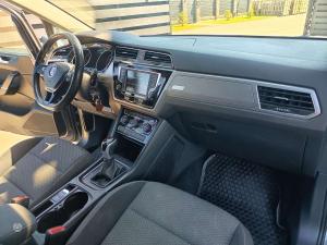 Brūns Volkswagen Touran 2016 Kauņa, ar dzinēja tilpumu 1.60 L un nobraukumu 262 tūkst. km par 7450 €, foto 18 vietnē AUTOMOTO.COM.LV