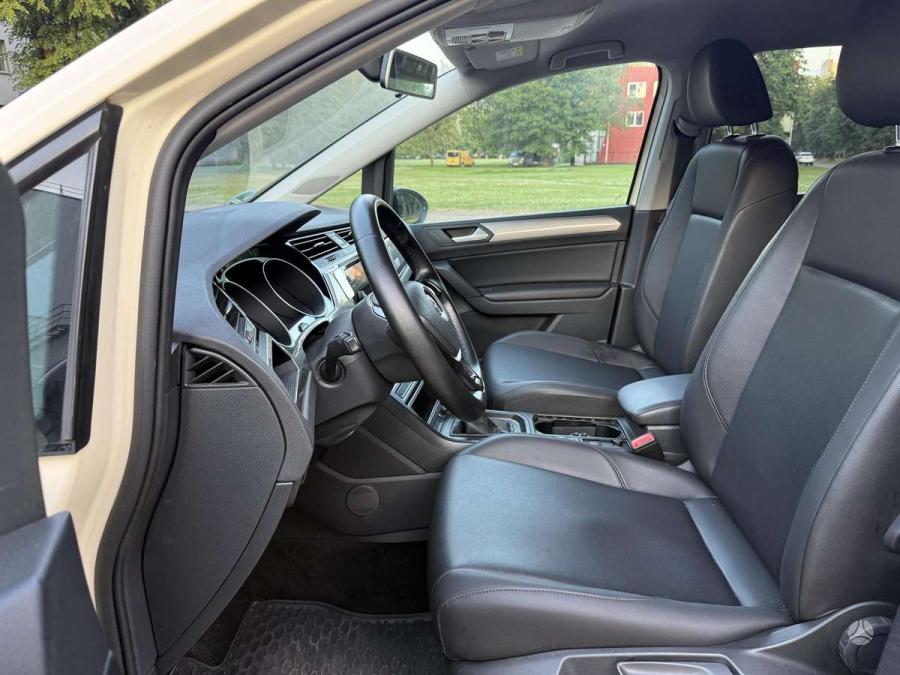 Brūns Volkswagen Touran 2019 Klaipėda, ar dzinēja tilpumu 2.00 L un nobraukumu 257 tūkst. km par 5650 €, foto 28 vietnē AUTOMOTO.COM.LV