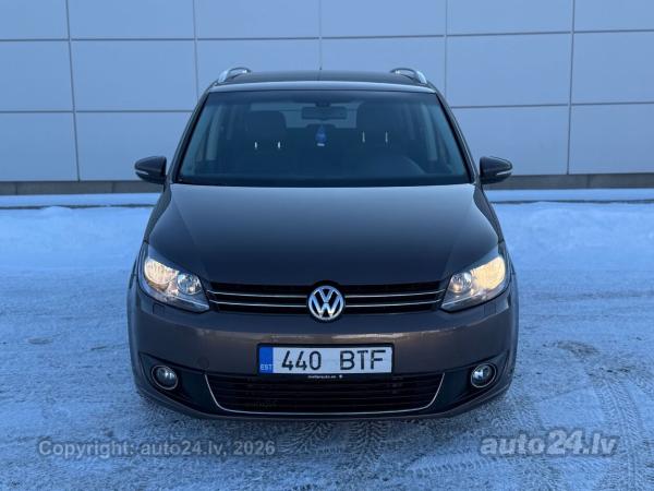 Brūns Volkswagen Touran 2013 Tartu, ar dzinēja tilpumu 1.60 L un nobraukumu 280 tūkst. km par 4500 €, foto 2 vietnē AUTOMOTO.COM.LV