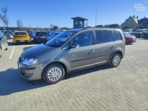 Volkswagen Touran 2009 Tauragė, ar dzinēja tilpumu 1.90 L un nobraukumu 272 tūkst. km par 2150 €, foto 2 vietnē AUTOMOTO.COM.LV