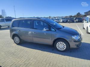 Volkswagen Touran 2009 Tauragė, ar dzinēja tilpumu 1.90 L un nobraukumu 272 tūkst. km par 2150 €, foto 5 vietnē AUTOMOTO.COM.LV