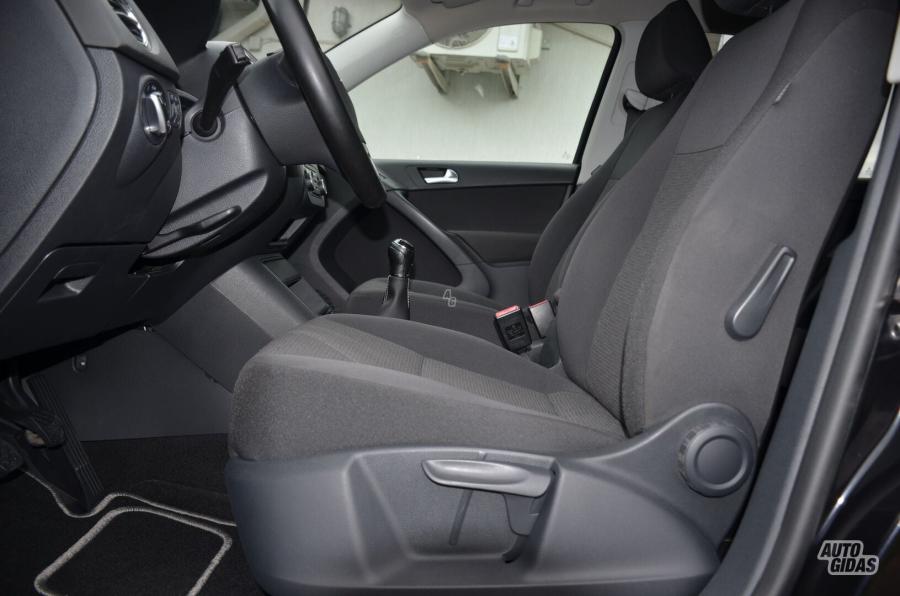 Volkswagen Touran 2015 Kauņa, ar dzinēja tilpumu 2.00 L un nobraukumu 230 tūkst. km par 7950 €, foto 19 vietnē AUTOMOTO.COM.LV