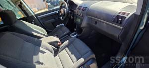 Zaļš Volkswagen Touran 2004 Valmiera, ar dzinēja tilpumu 2.00 L un nobraukumu 372 tūkst. km par 1150 €, foto 10 vietnē AUTOMOTO.COM.LV