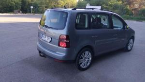 Pelēks Volkswagen Touran 2008 Kuršėnai, ar dzinēja tilpumu 0.00 L un nobraukumu 308 tūkst. km par 2150 €, foto 5 vietnē AUTOMOTO.COM.LV