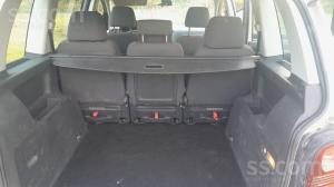 Grey Volkswagen Touran 2010 in Ogre, with an engine capacity of 1.90 L and mileage of 324 thousand km for 3300 €, photo 7 on AUTOMOTO.COM.LV