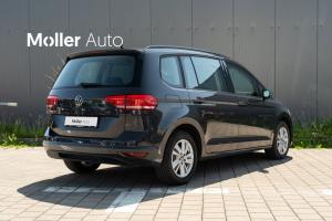 Grey Volkswagen Touran 2021 in Vilnius, with an engine capacity of 2.00 L and mileage of 162 thousand km for 16750 €, photo 7 on AUTOMOTO.COM.LV
