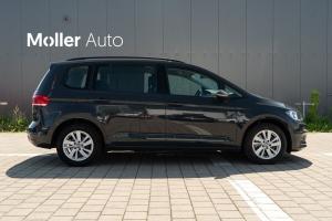 Grey Volkswagen Touran 2021 in Vilnius, with an engine capacity of 2.00 L and mileage of 162 thousand km for 16750 €, photo 8 on AUTOMOTO.COM.LV