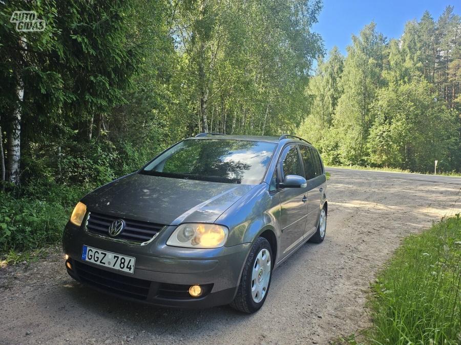Серый Фольксваген Туран 2003 в Клайпеда, объемом двигателя 1.90 л и пробегом 316 тыс. км за 1700 €, фото 7 на AUTOMOTO.COM.LV