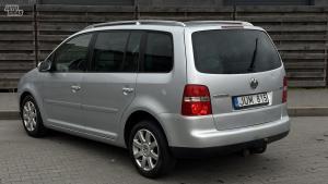 Pelēks Volkswagen Touran 2003 Šilutė, ar dzinēja tilpumu 2.00 L un nobraukumu 357 tūkst. km par 1450 €, foto 5 vietnē AUTOMOTO.COM.LV