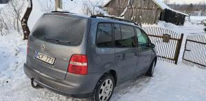 Pelēks Volkswagen Touran 2004 Šilutė, ar dzinēja tilpumu 2.00 L un nobraukumu 400 tūkst. km par 999 €, foto  vietnē AUTOMOTO.COM.LV