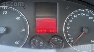 Pelēks Volkswagen Touran 2004 Liepāja, ar dzinēja tilpumu 1.90 L un nobraukumu 300 tūkst. km par 1850 €, foto 7 vietnē AUTOMOTO.COM.LV