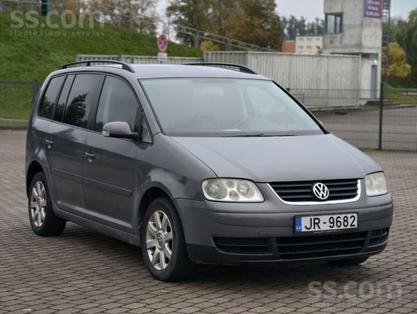 Volkswagen Touran 2004 RÄ«ga vietnÄ PelÄks Volkswagen Touran 2004 RÄ«ga, ar dzinÄja tilpumu 1.90 L un nobraukumu 429 tÅ«kst. km par 2500 ā¬, foto 3 vietnÄ AUTOMOTO.COM.LV