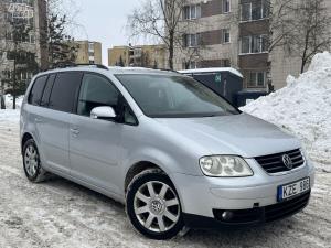 Pelēks Volkswagen Touran 2005 Panevēža, ar dzinēja tilpumu 1.90 L un nobraukumu 421 tūkst. km par 1490 €, foto 4 vietnē AUTOMOTO.COM.LV